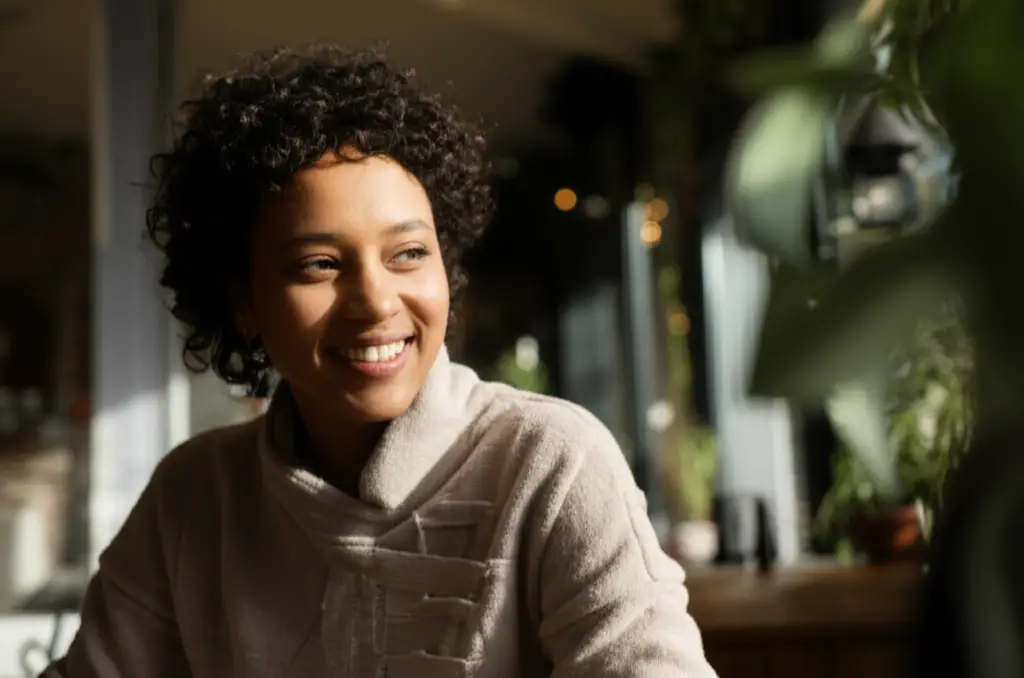 35 Clever Ways to Respond When Someone Says Hola to You! 👋 (2026 ...